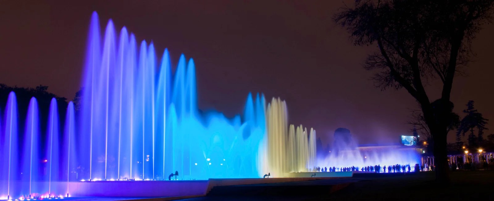 Magic Water Circuit & Dinner Show - Intrandes Peru Tours